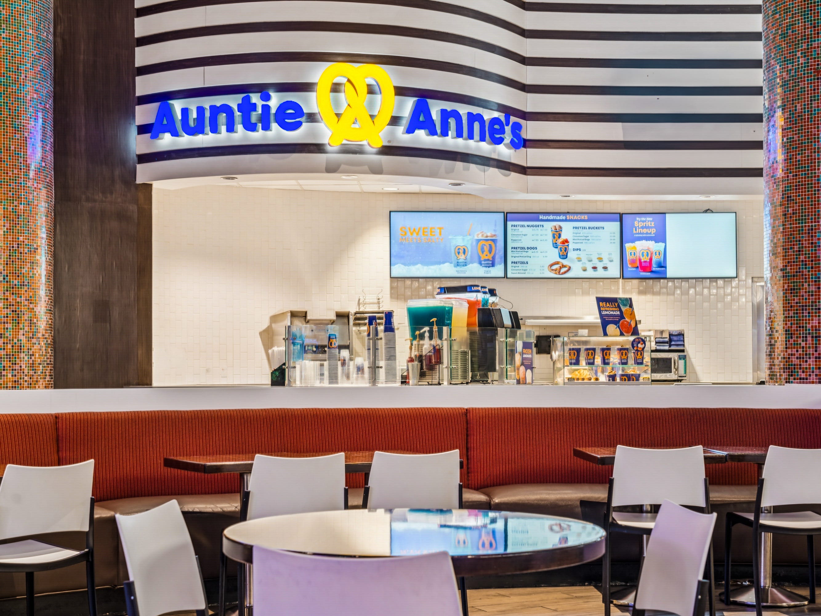 GoTo Foods is trying to turn mall brands into destination restaurants