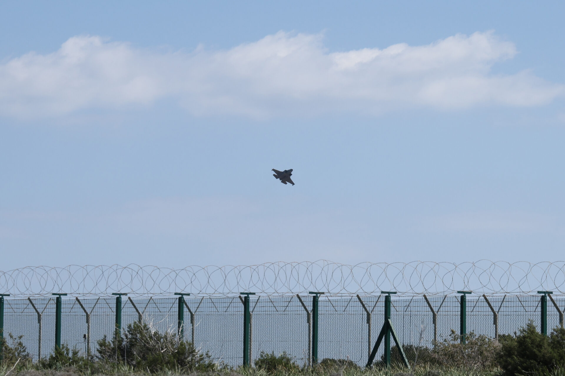 Überraschende Wende: Iran trifft europäische Luftwaffenbasis