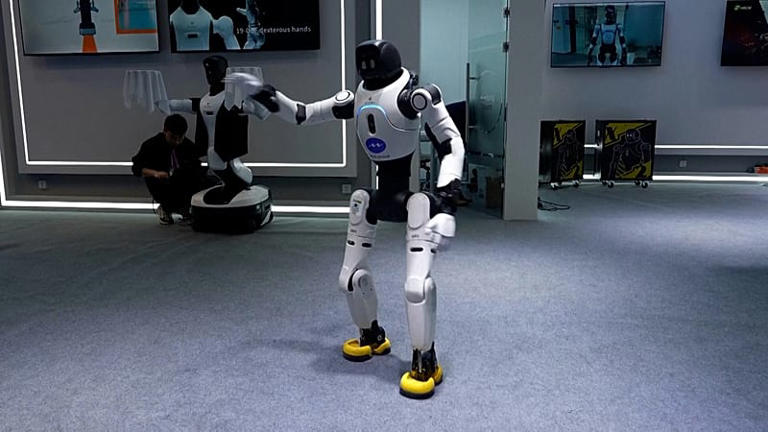 Spain: From AI assistants to humanoid robots, 5G dominates MWC Barcelona