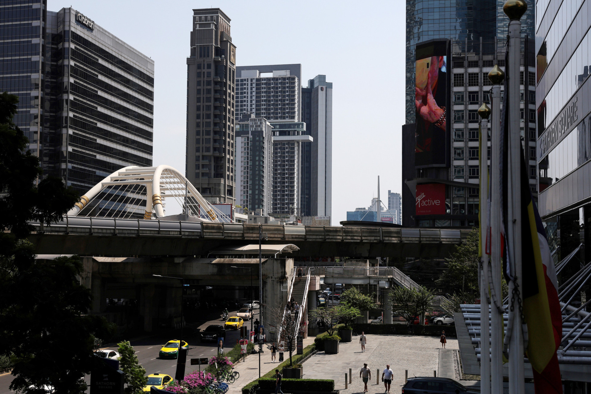 Countries where you can live well on less than US$1,000 a month