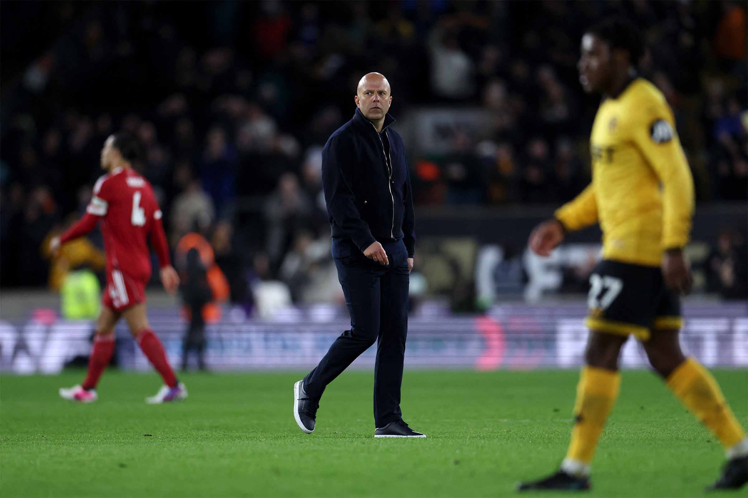 Cái giá Liverpool phải trả sau trận thua Wolves