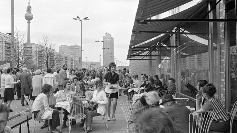 Kultlokal der DDR in Berlin öffnet wieder
