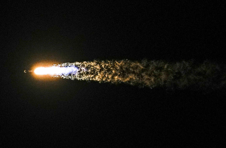 See SpaceX rocket create 'jellyfish' effect in Florida sky