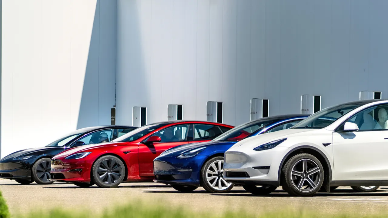 Tesla avoids immediate California sales suspension while facing rising ...