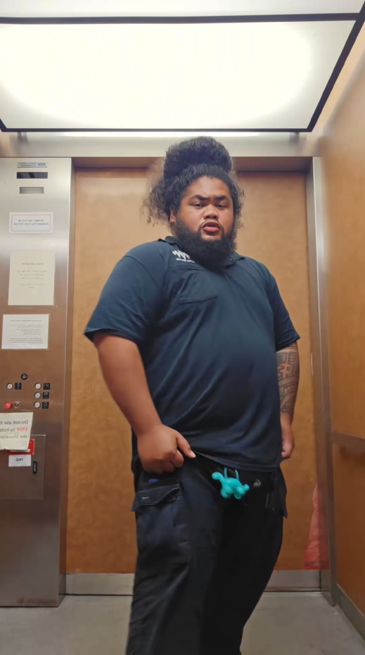 Dance challenge inside elevator to see how stable it is