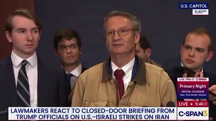 MAGA rep slaps down war lust of Trump’s top bootlicker