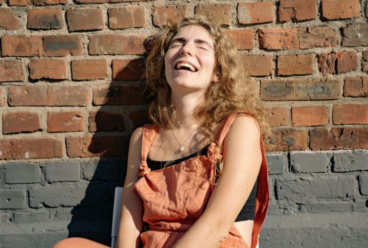 10 unexpected traits that can make women more attractive