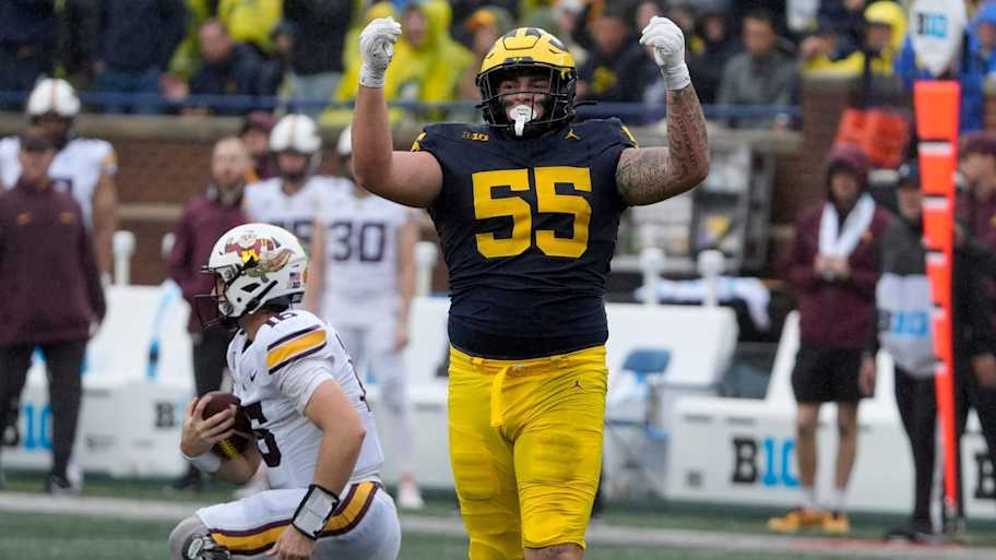 Recruiting analysts pick Michigan to land five-star defensive lineman ...