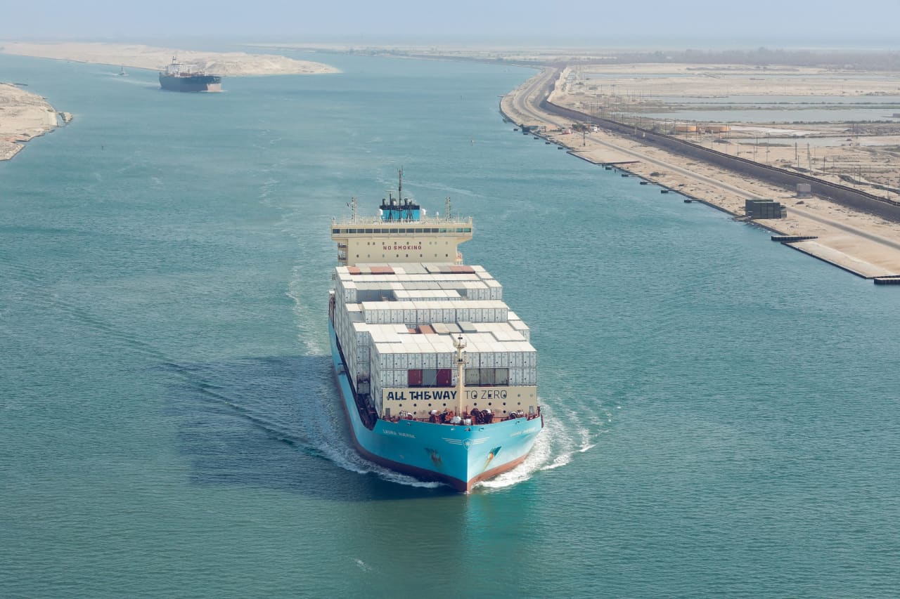 Maersk suspends cargo bookings in Middle East as war disrupts global ...