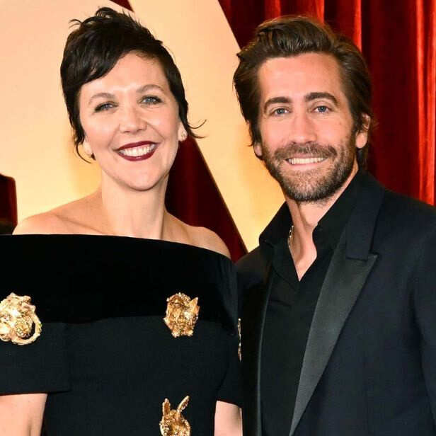 Jake Gyllenhaal opens up on working with sister Maggie Gyllenhaal in ...
