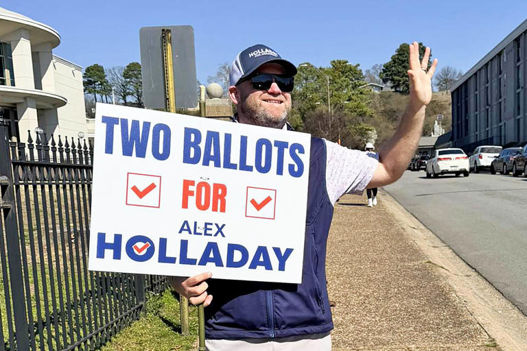 Democrats have flipped 9 seats in state legislative special elections ...