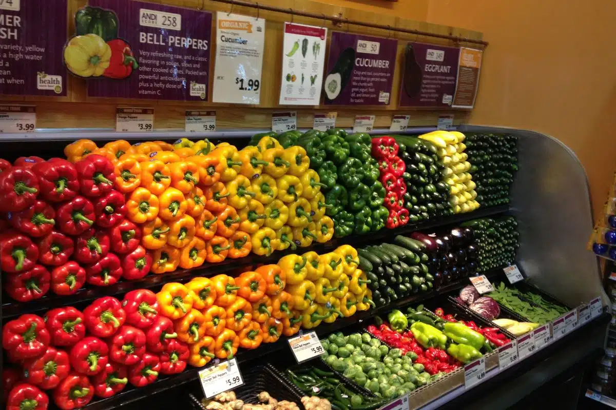 How to spot truly organic produce at the grocery store