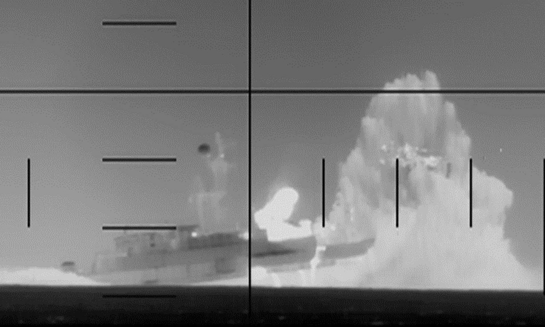 Periscope footage shows US submarine sinking Iranian ship off Sri Lanka ...