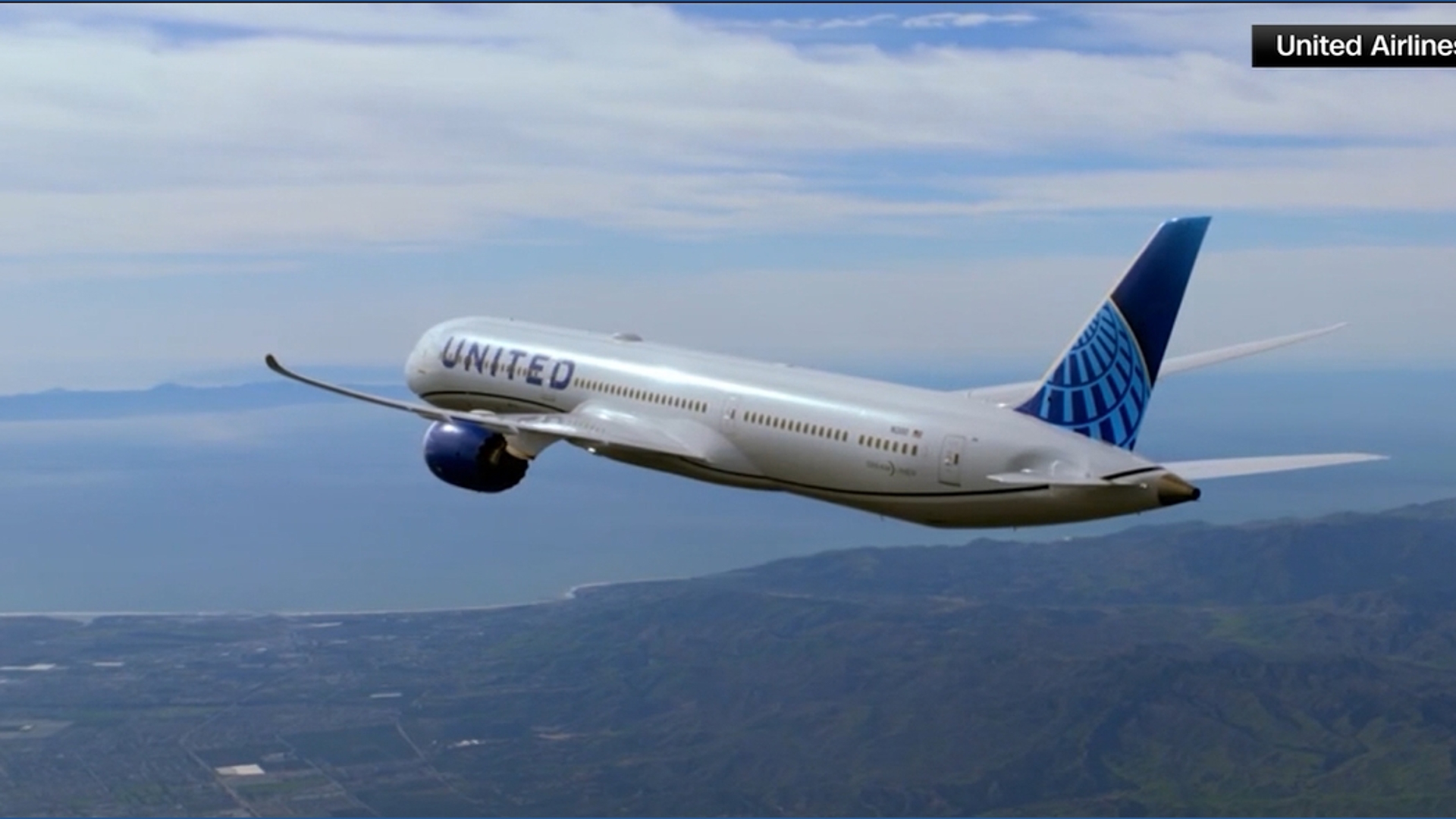 United Airlines taking steps to ban rude passengers