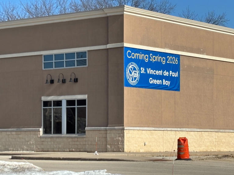 St. Vincent de Paul gears up for thrift store grand opening on Green ...