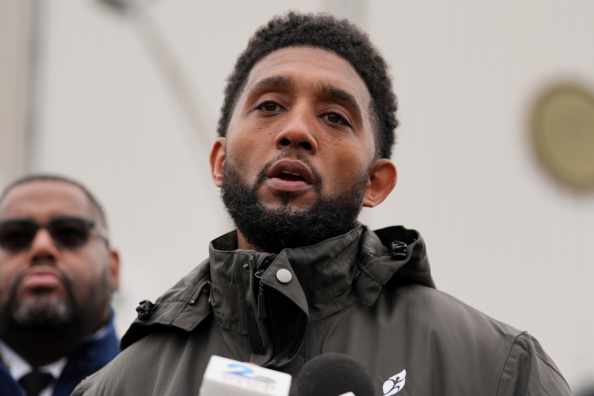 Mayor of Baltimore spent nearly $1M on lavish perks like crab feasts ...