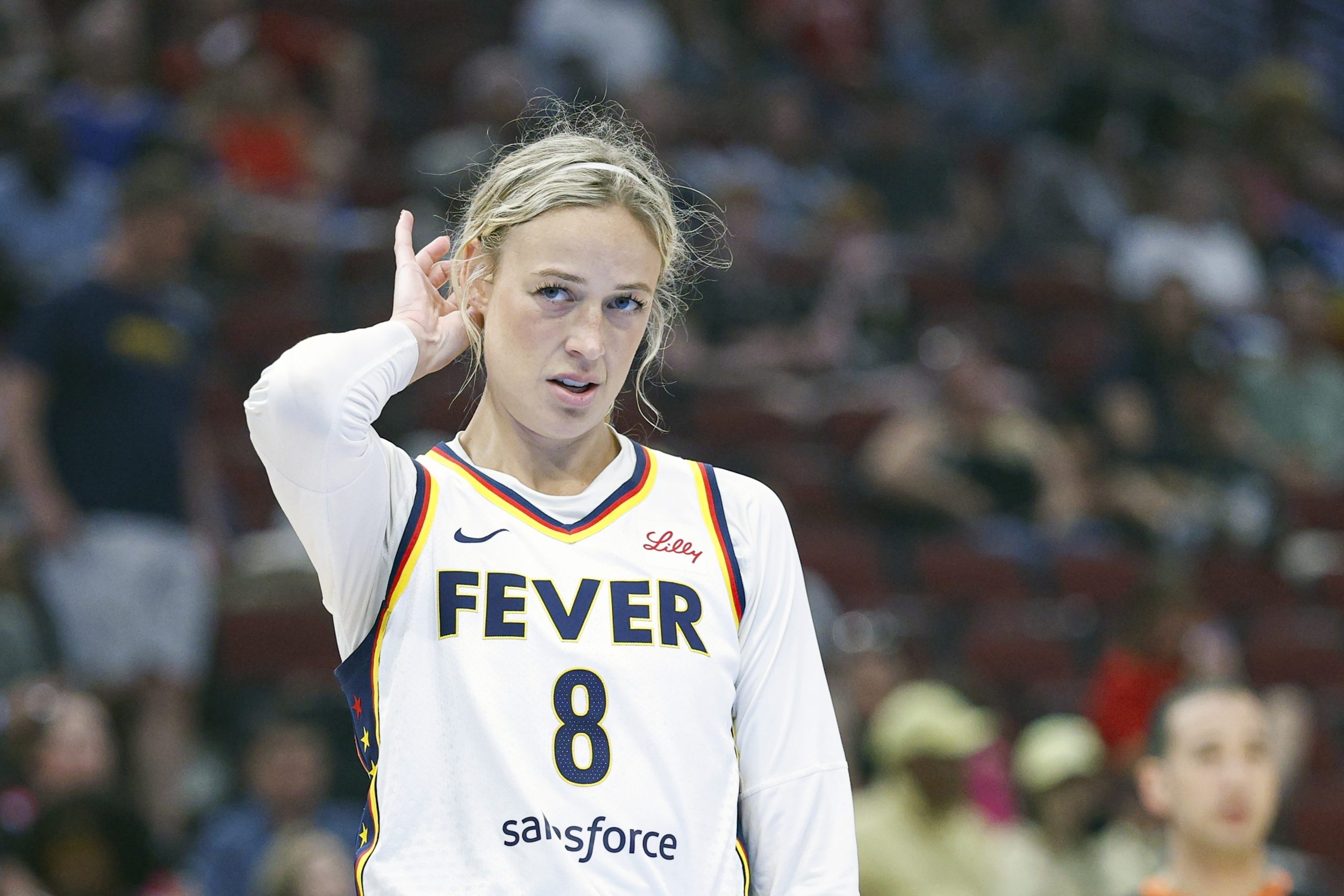 Stephanie White’s Sophie Cunningham decision turns heads