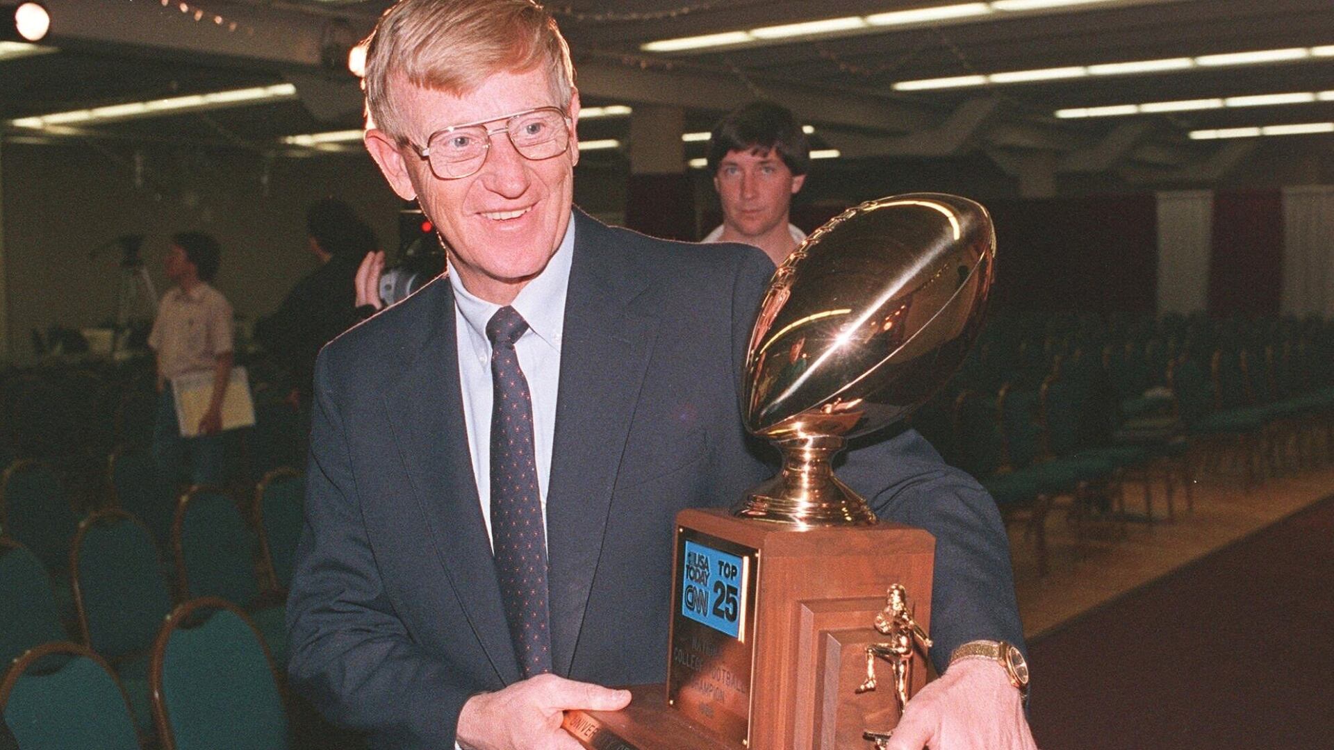 Lou Holtz dies: Marcus Freeman, Skip Holtz pay tribute to late Notre ...
