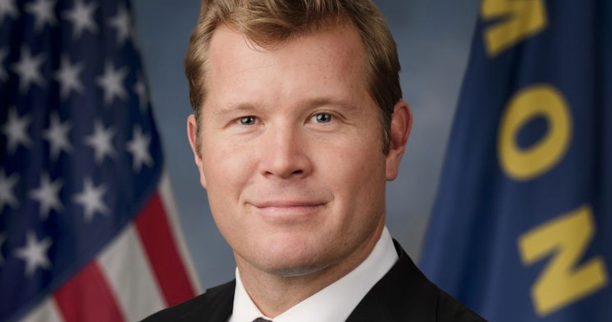 Remember when a GOP senator allegedly broke a Marine’s hand during a ...