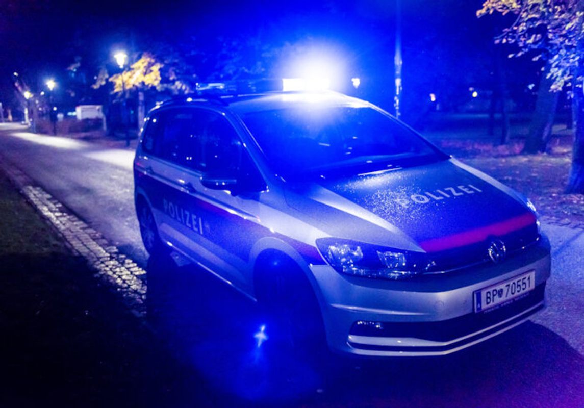 Lokalgäste in St. Anton in Arm und Gesicht gebissen: 21-Jähriger nach ...