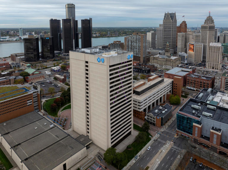 Blue Cross, Michigan Medicine dispute puts 300K patients up in the air