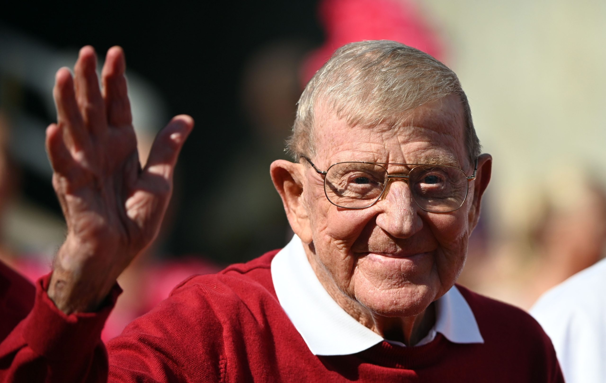 Renowned football coach passes away