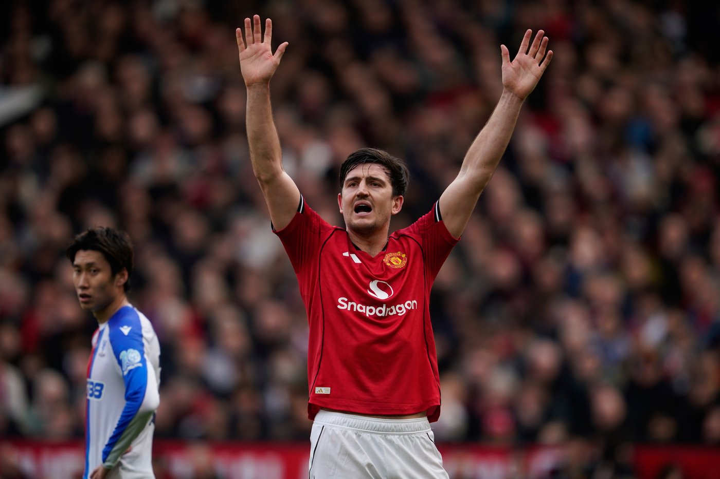 Man United's Harry Maguire gets suspended sentence over 2020 nightclub ...