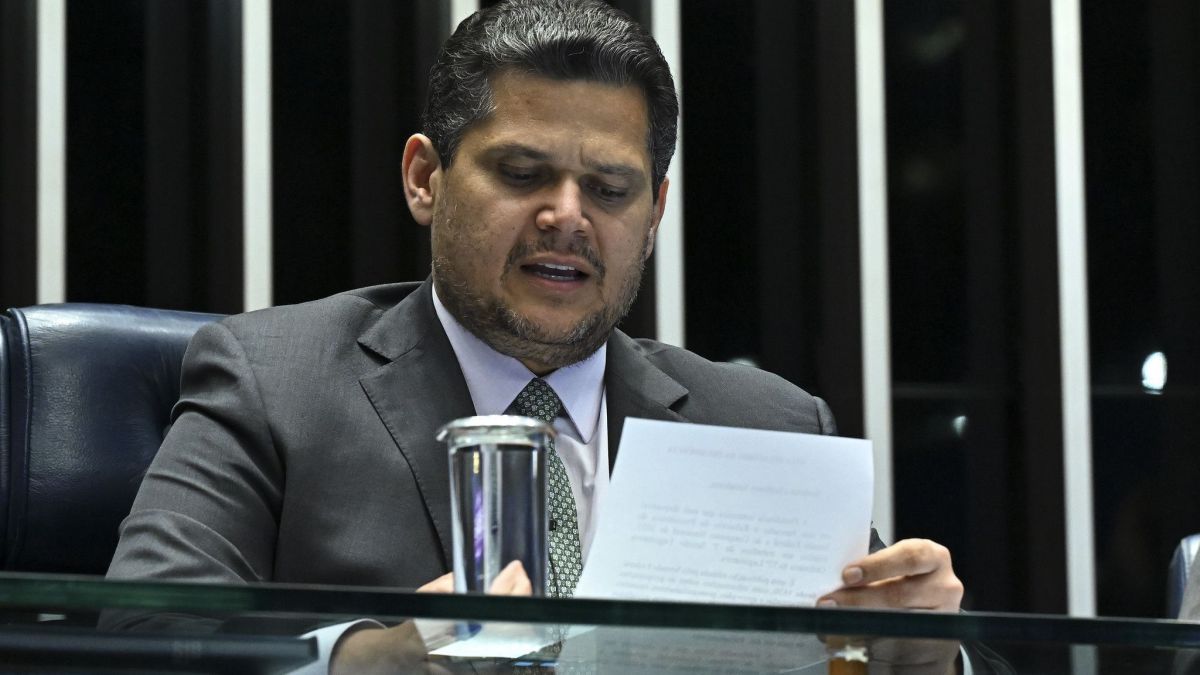 Prazo vence e PL da dosimetria volta ao Congresso para promulgação
