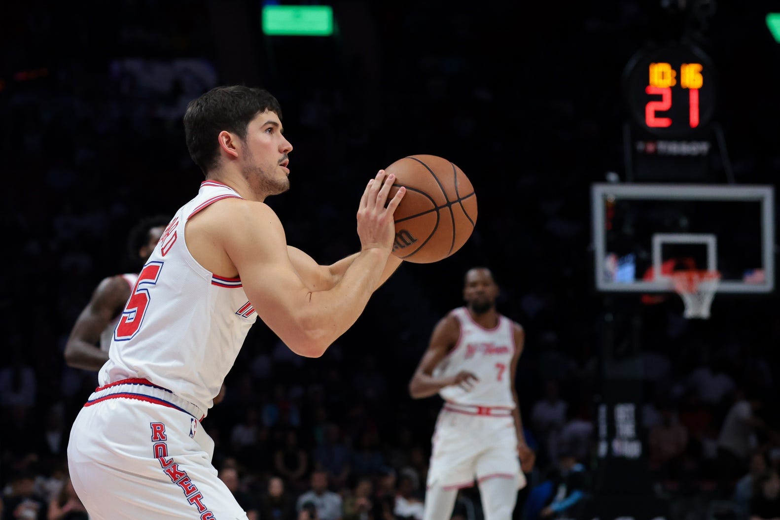 As minutes rise, Rockets guard Reed Sheppard focused on impact, not role