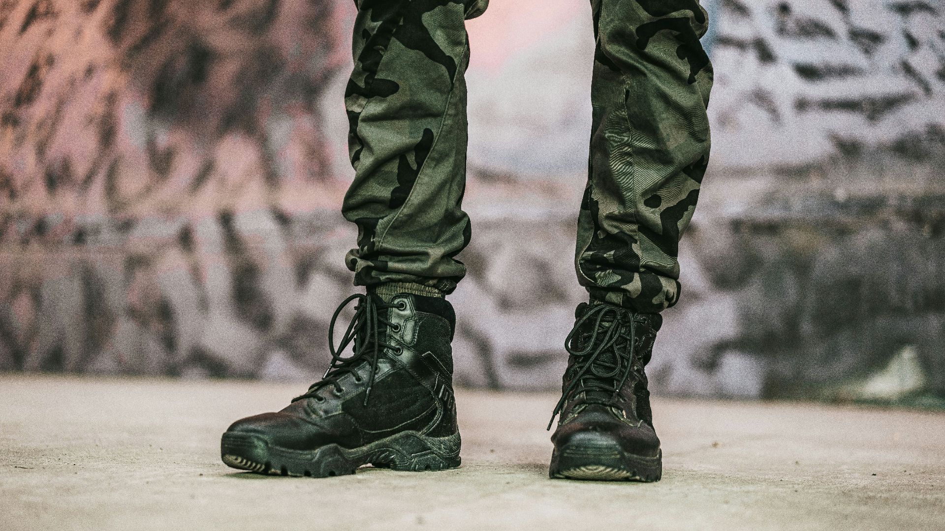 20 things people wear to look dangerous