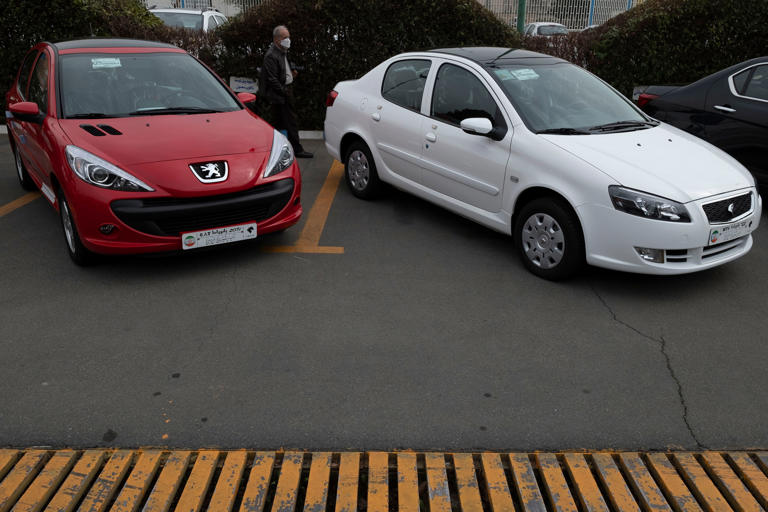 Die irren Autos aus dem Iran