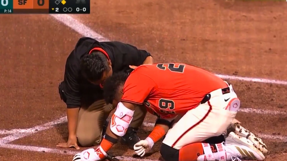 MLB: Giants' rising star takes a jaw-dropping 95 mph fastball to the head