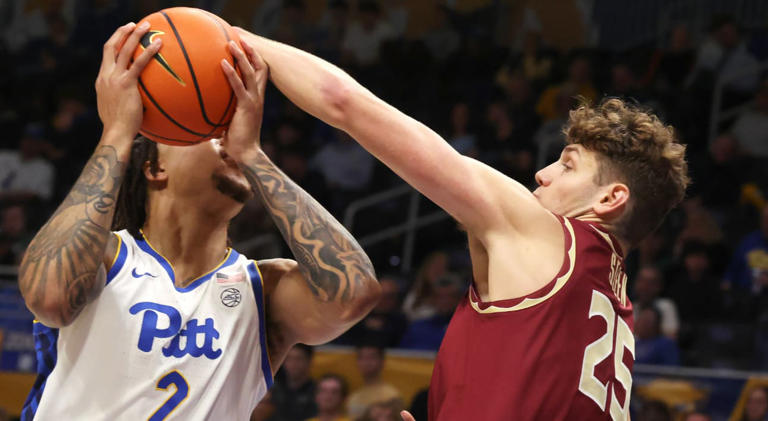 Florida State hangs on for 75-74 win at Pitt, ties school record with ...