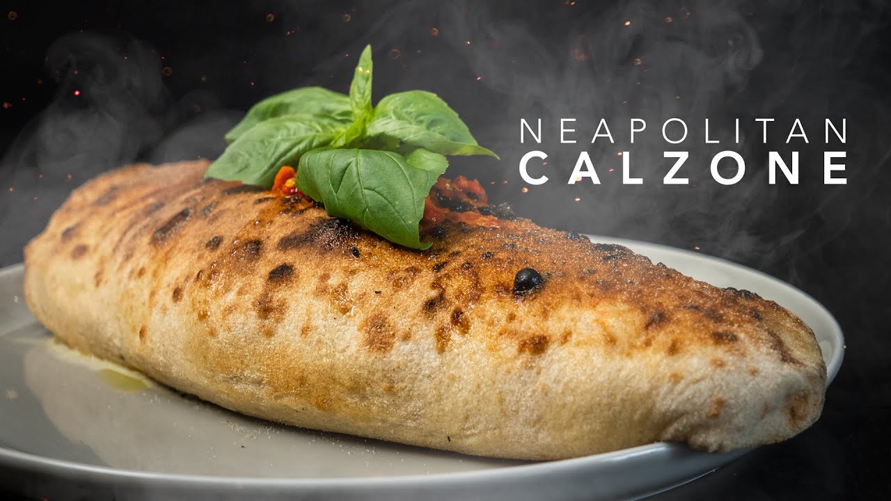 Neapolitan calzone recipe | Authentic Italian stuffed pizza at home