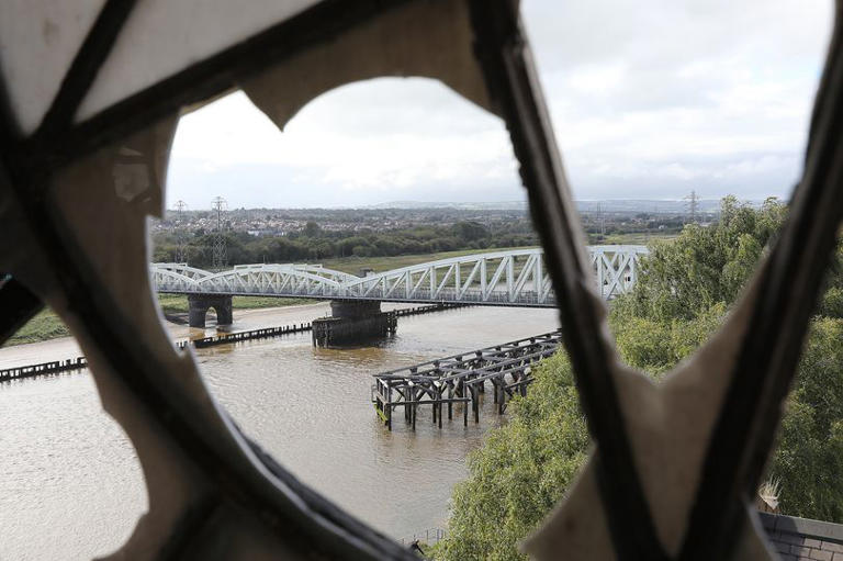 North Wales river bridge to close for two weeks to ensure future
