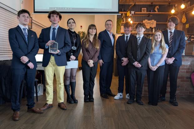 Business students stride into national final with Walk the Wight ...