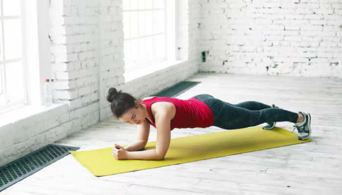 Can one minute of plank a day improve your health? Expert explains its ...