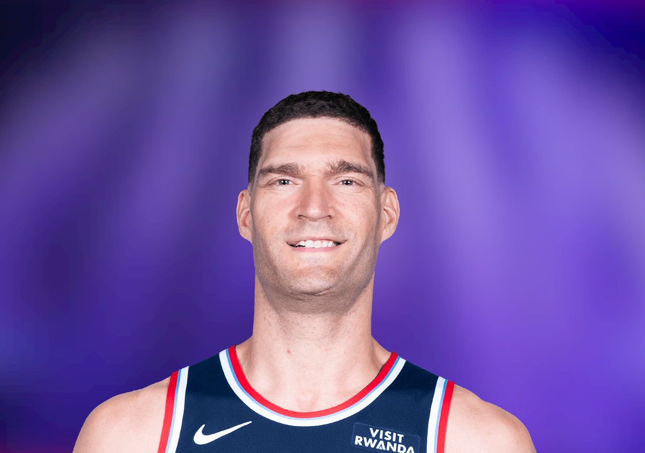 Brook Lopez (24 points today) has passed Lou Hudson ...