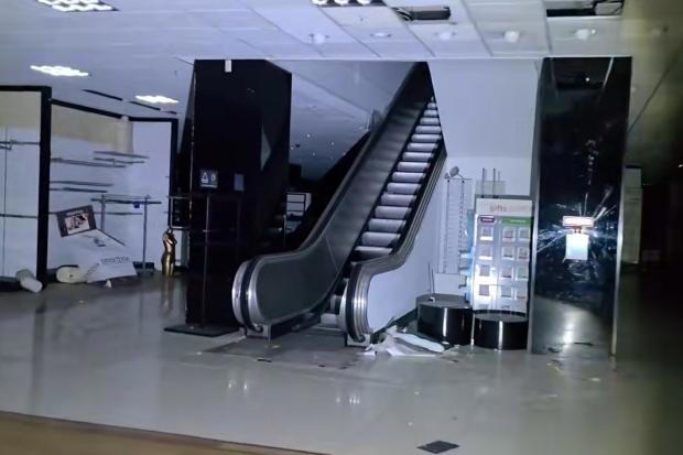 Inside eerie state of abandoned Swindon Debenhams