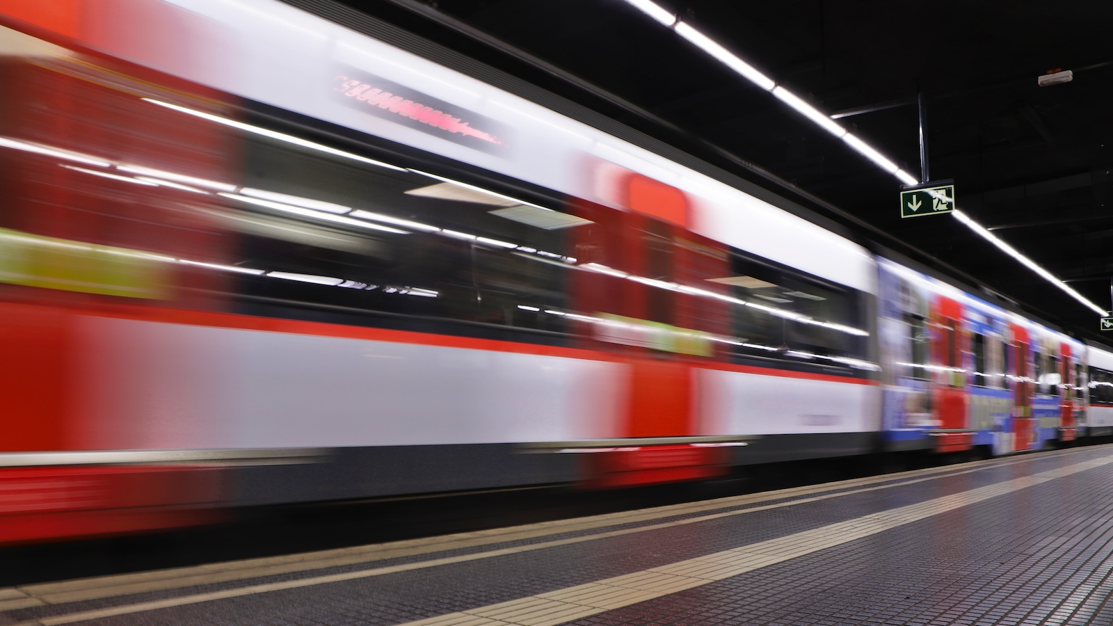 How electrifying a Bay Area rail system made trains faster, cleaner ...