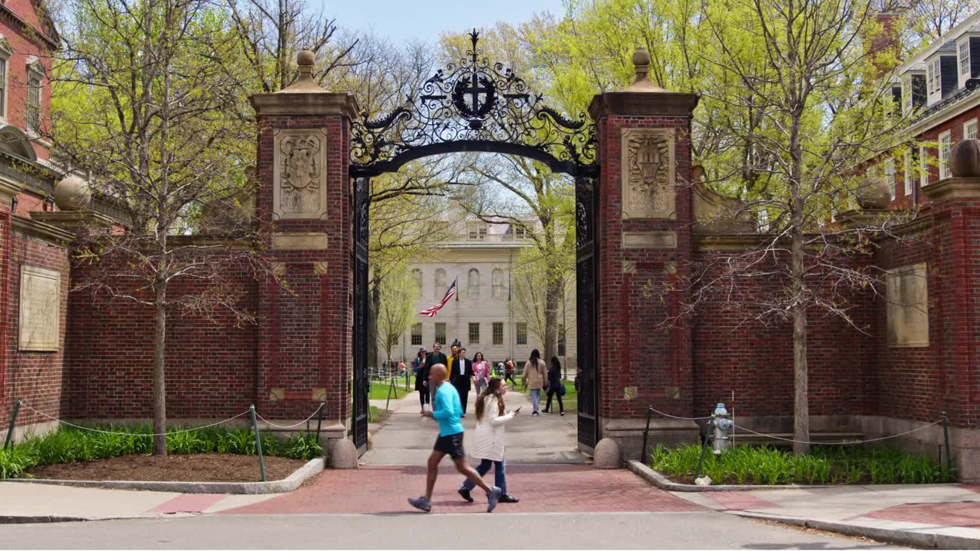Harvard offers workaround after Pentagon ban on military students