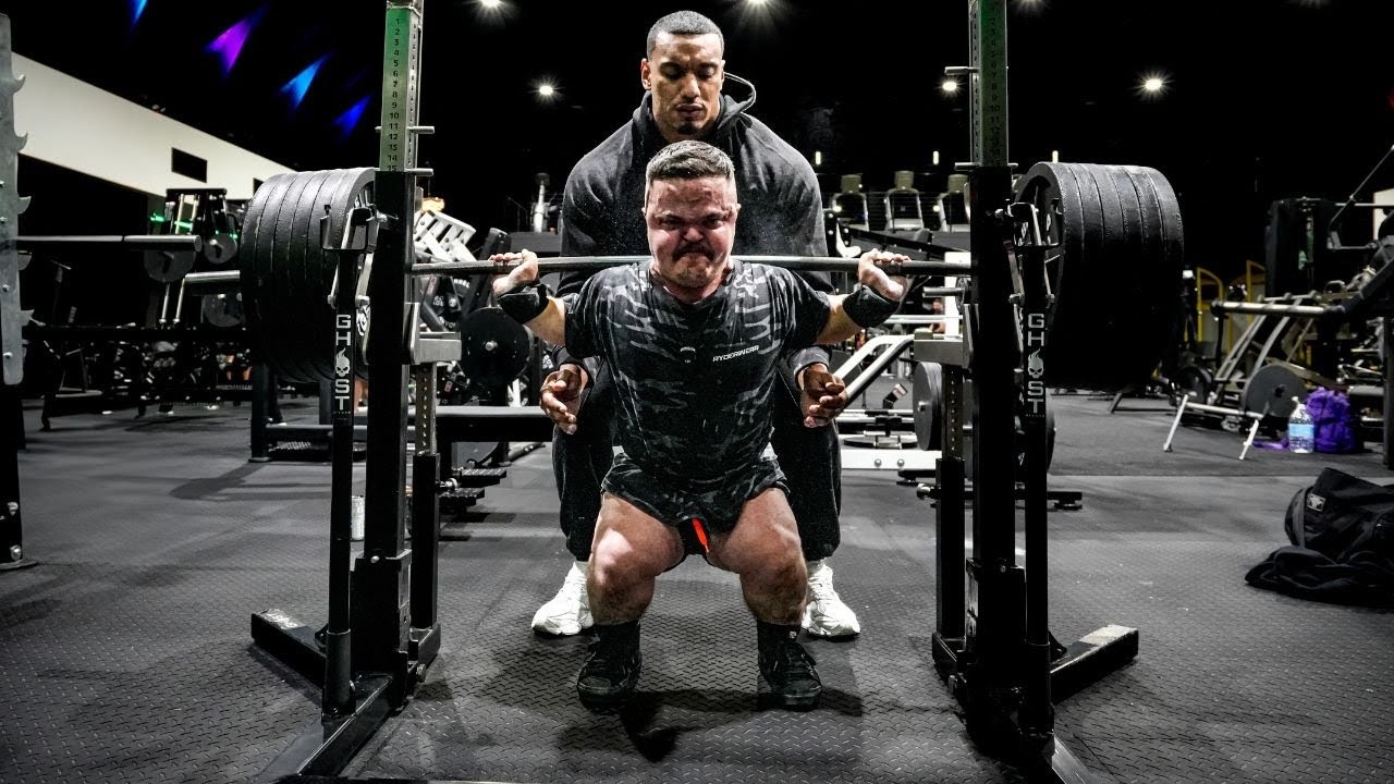 He was ignored because he is a dwarf - now he’s making history