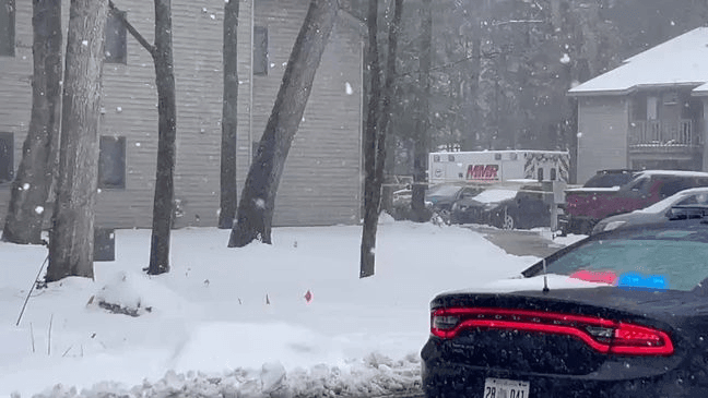Heavy police presence at Traverse City apartment building