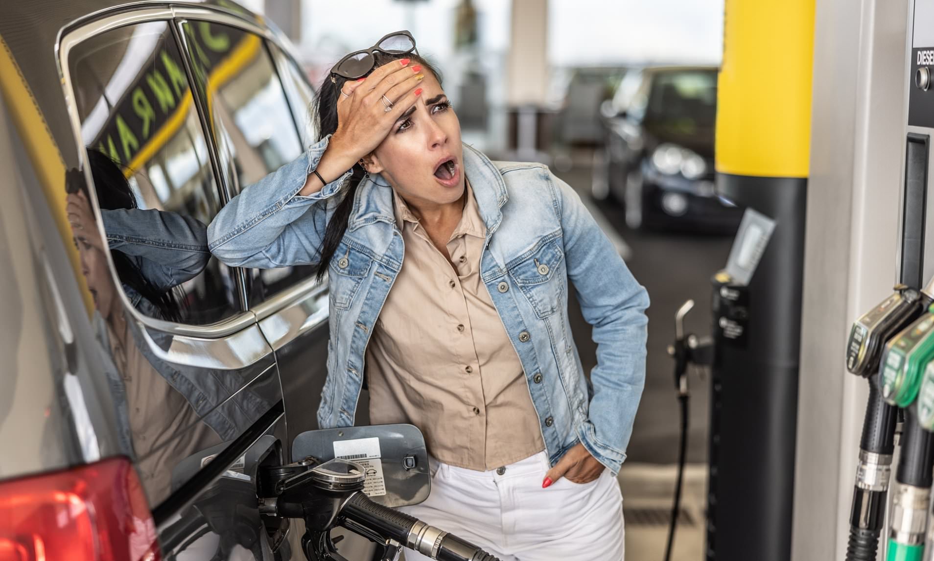 Rachel Reeves set to rake in £1bn extra a year in VAT from drivers ...