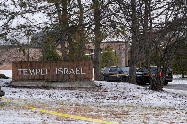 Man who rammed into Michigan synagogue had just lost family in an ...