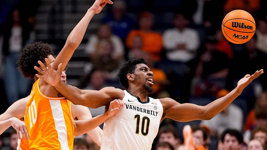 Vanderbilt forward AK Okereke shares injury update ahead of Florida matchup