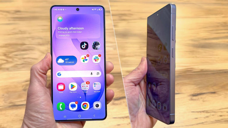 Samsung Galaxy S26's privacy display is imperfect, but you should use ...