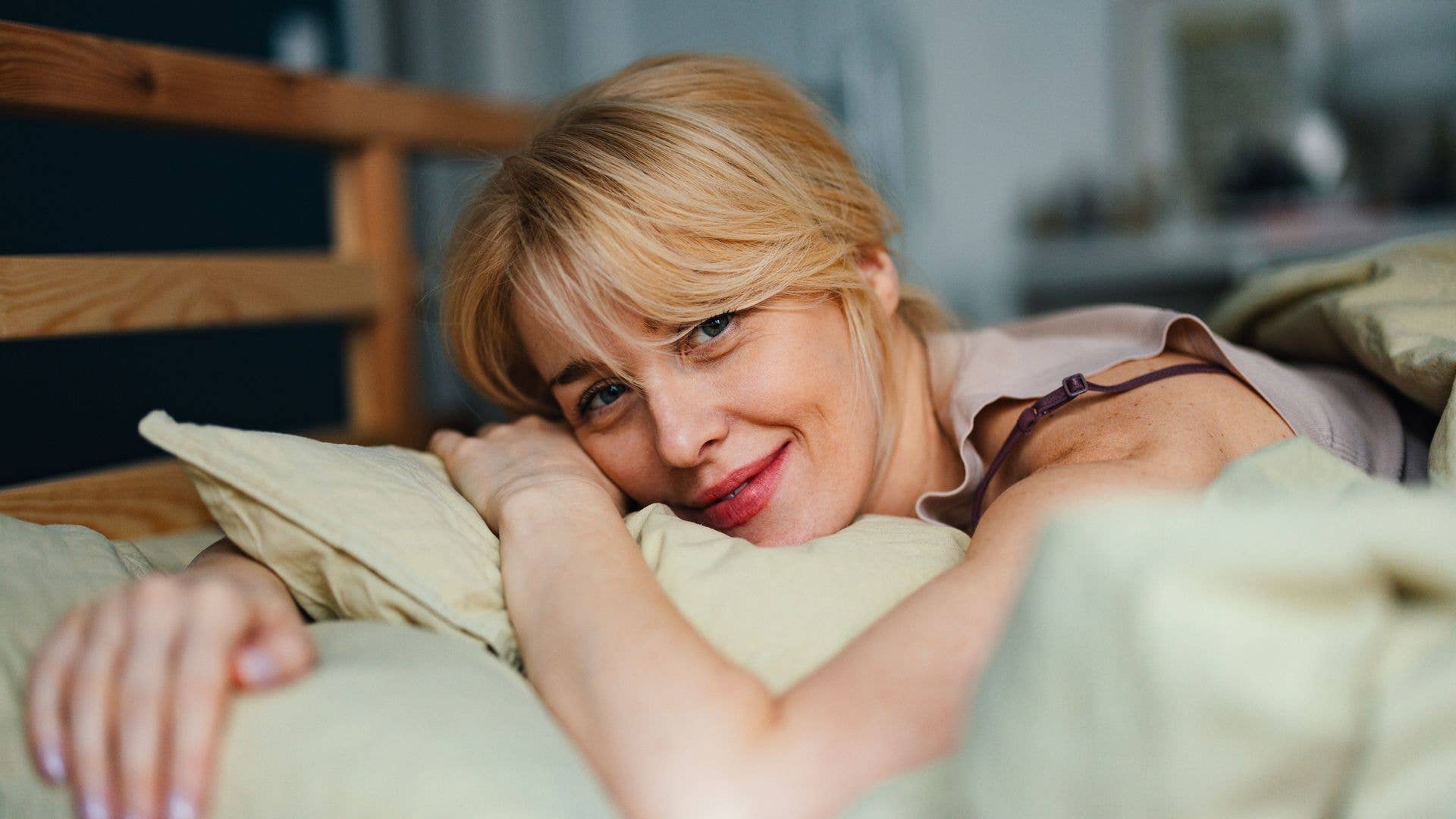 The bedtime ritual experts say can calm a 'menopausal mind' and help ...