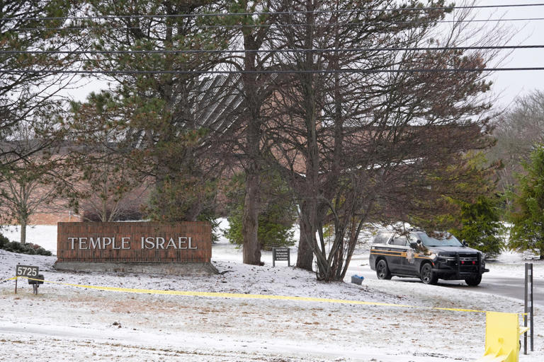 Man who rammed into Michigan synagogue had just lost family in an ...
