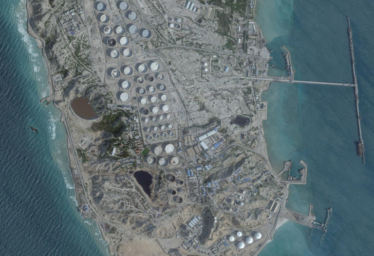 以媒：美擬發動地面戰「奪哈爾克島」加速部署兵力赴中東